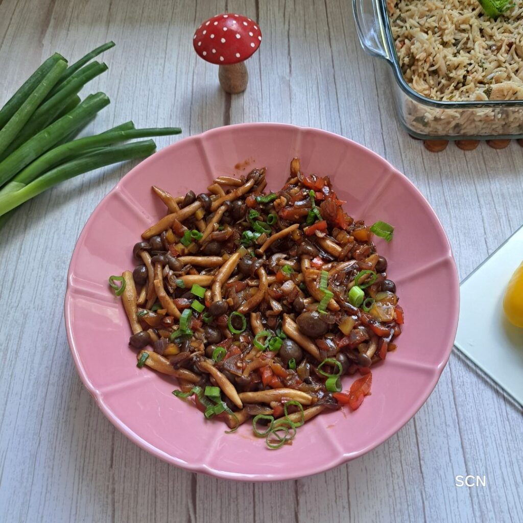 Shimeji Mushroom Stir-Fry - Sumi´s culinary notes